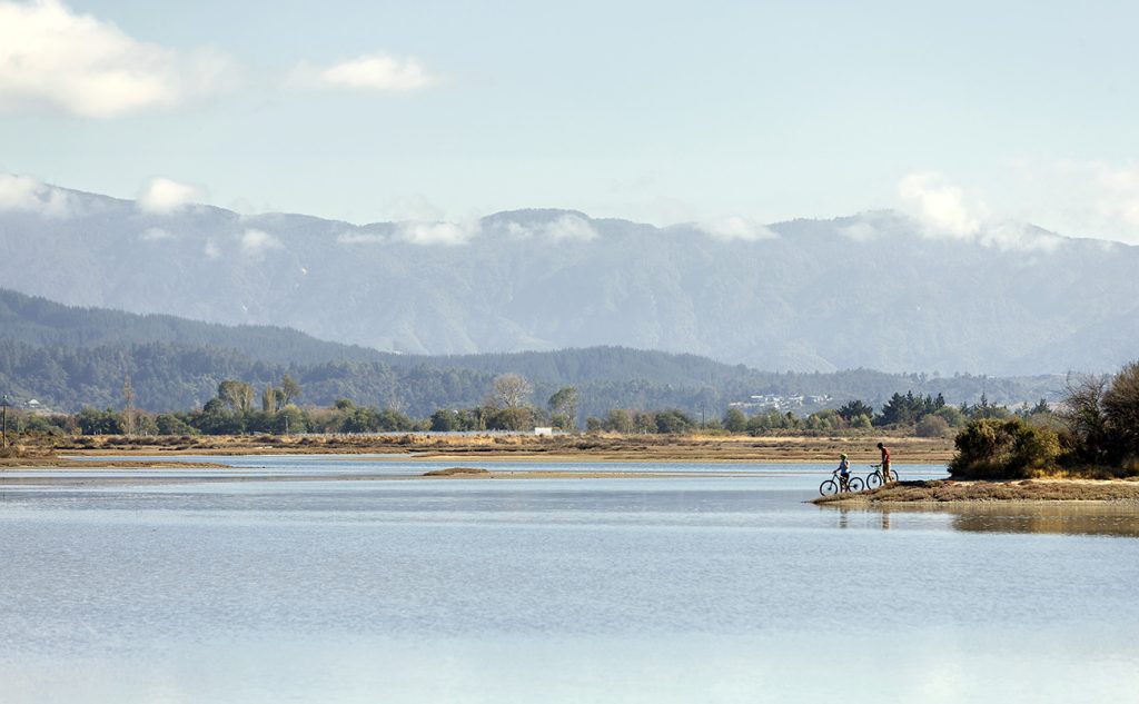 5 Day Great Taste Trio | Relaxing Journeys