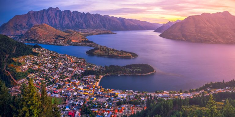 Grand Pacific Tours | New Zealand Coach Tours | Relaxing Journeys